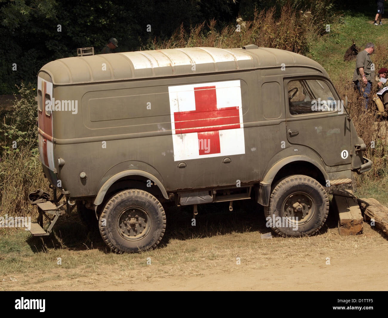 Renault r2087 military ambulance hi-res stock photography and images ...