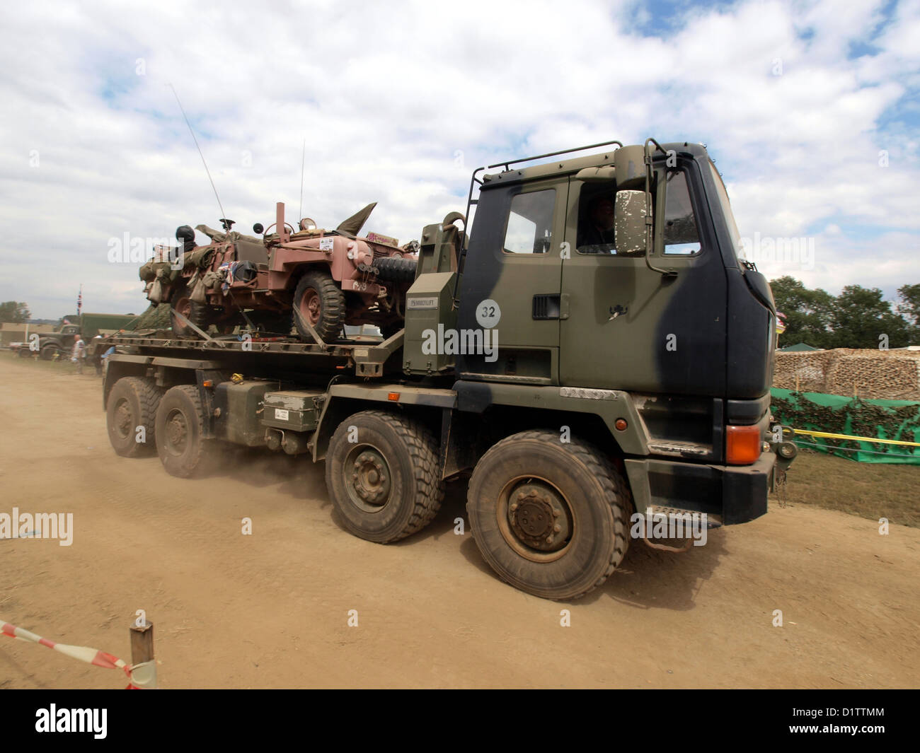 The Leyland DAF DROPS Heavy Utility Truck is a military vehicle ...