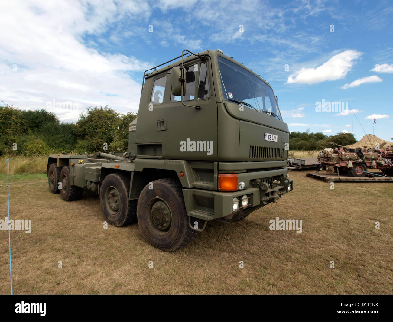 War and Peace Show....Leyland DAF DROPS Heavy Utility Truck ...