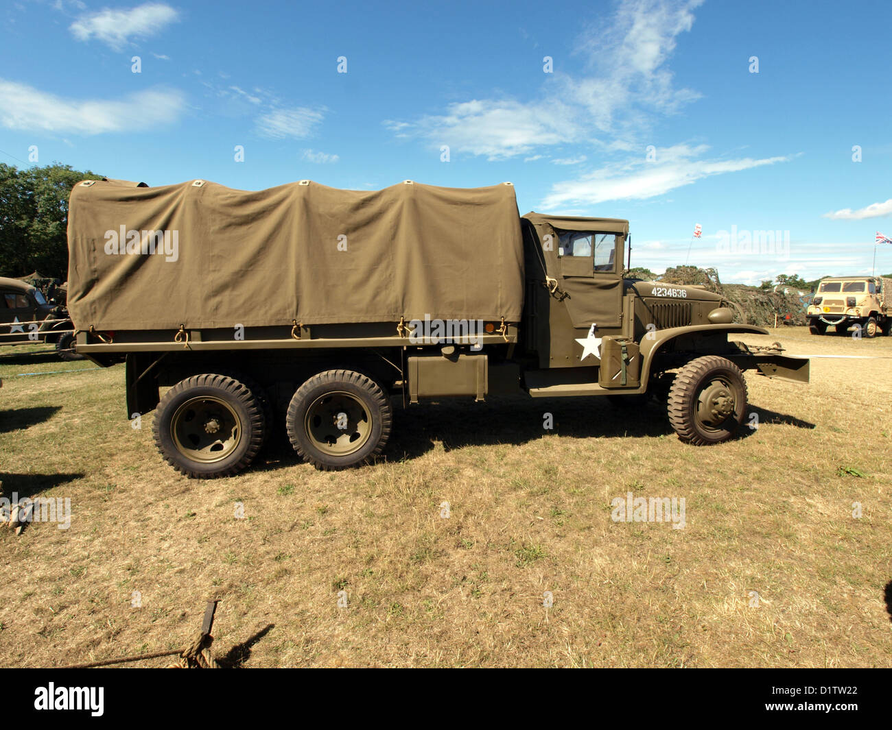 The GMC CCKW-353 is a 2.5-ton, 6x6 military truck with a cargo capacity ...