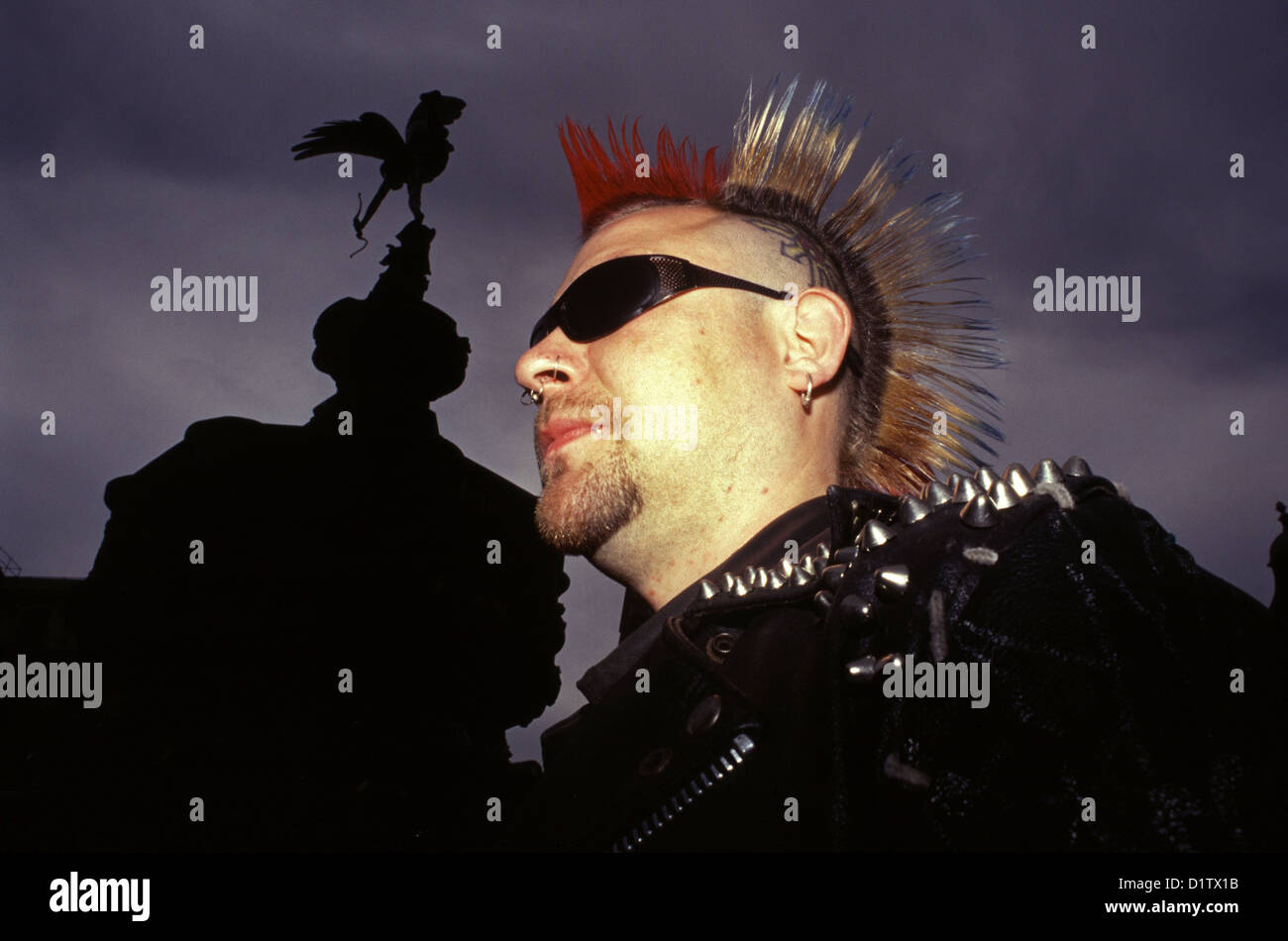Punk Fashion London Stock Photos & Punk Fashion London Stock Images - Alamy