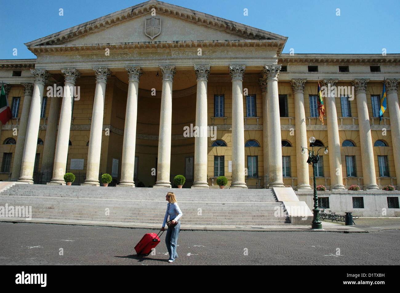 Verona (Italy), Palazzo Barbieri, the City Hall Stock Photo - Alamy