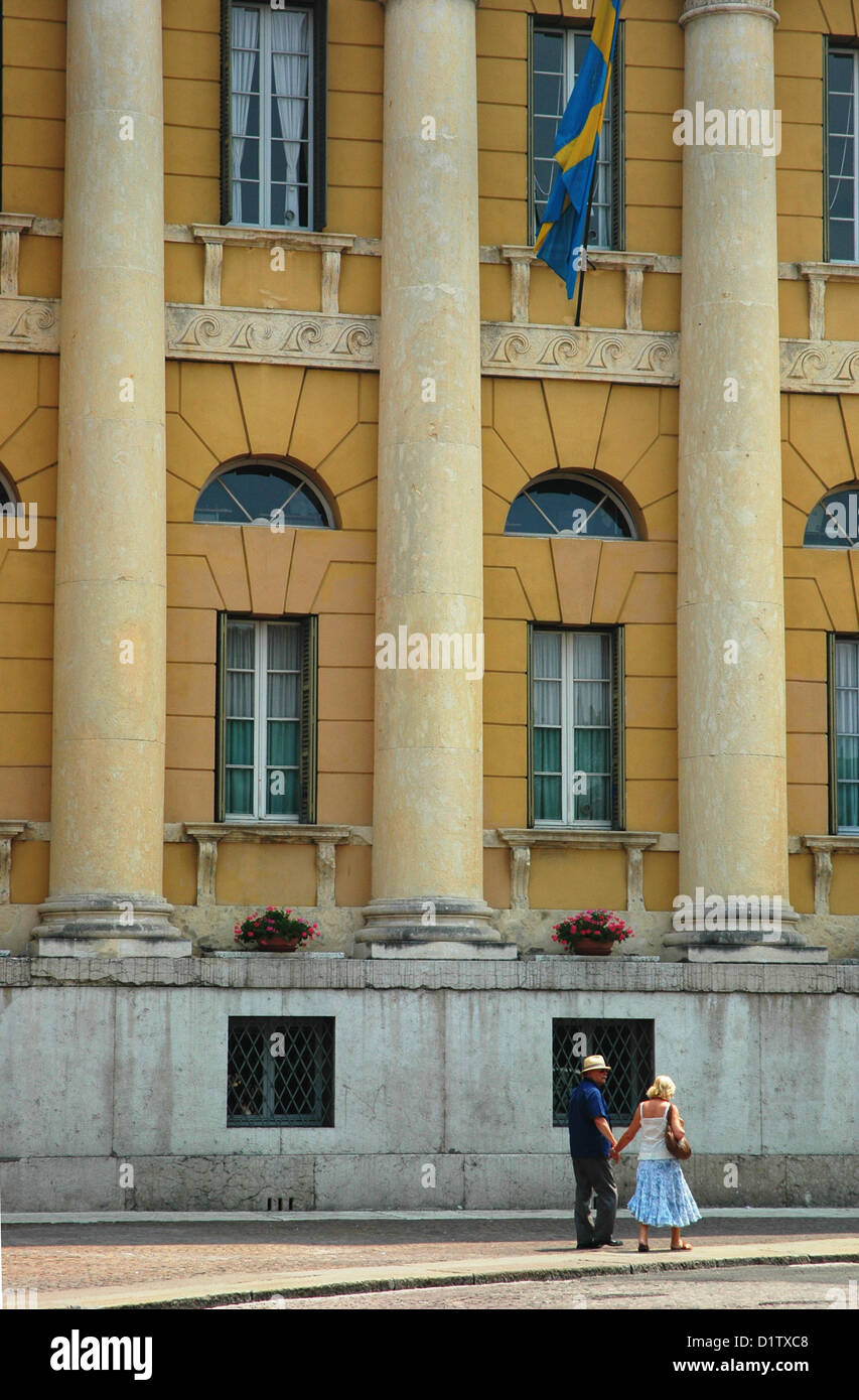 Verona (Italy), Palazzo Barbieri, the City Hall Stock Photo - Alamy