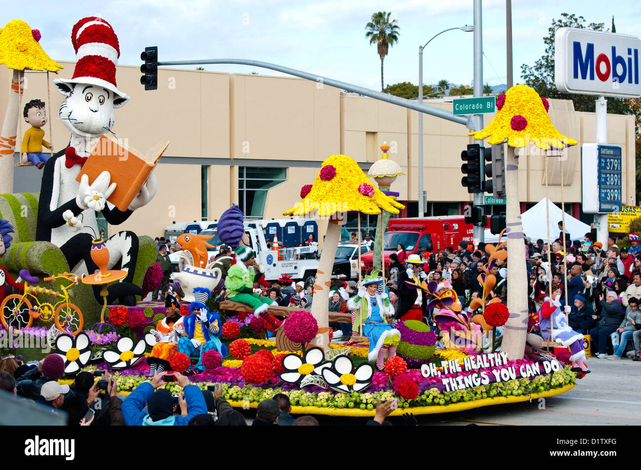 124th rose parade hi-res stock photography and images - Alamy
