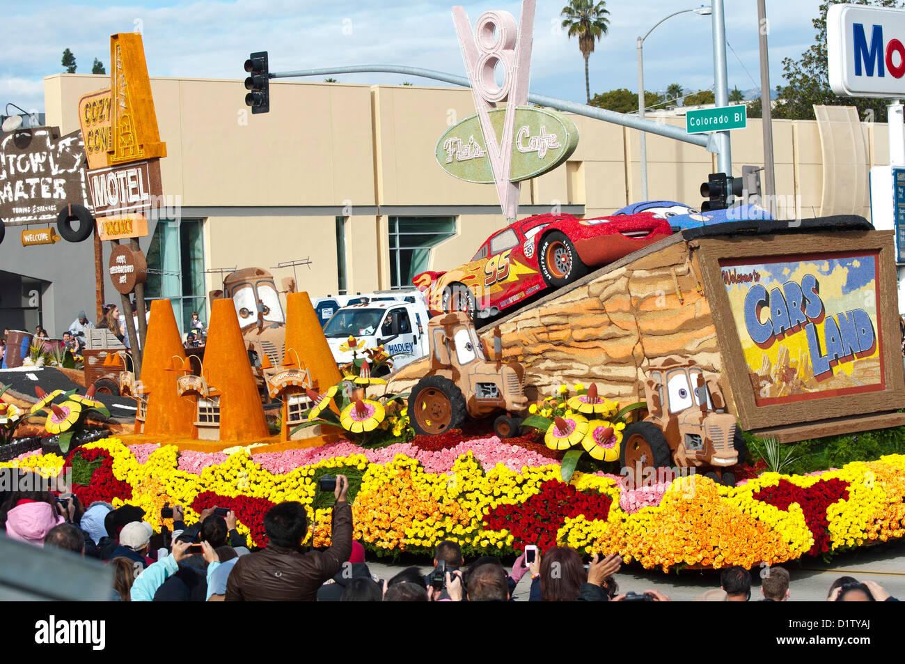 Disneyland rose hi-res stock photography and images - Alamy