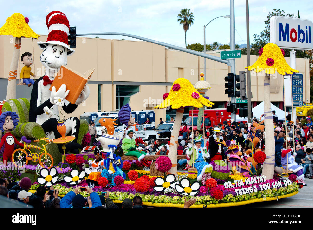 124th rose parade hi-res stock photography and images - Alamy