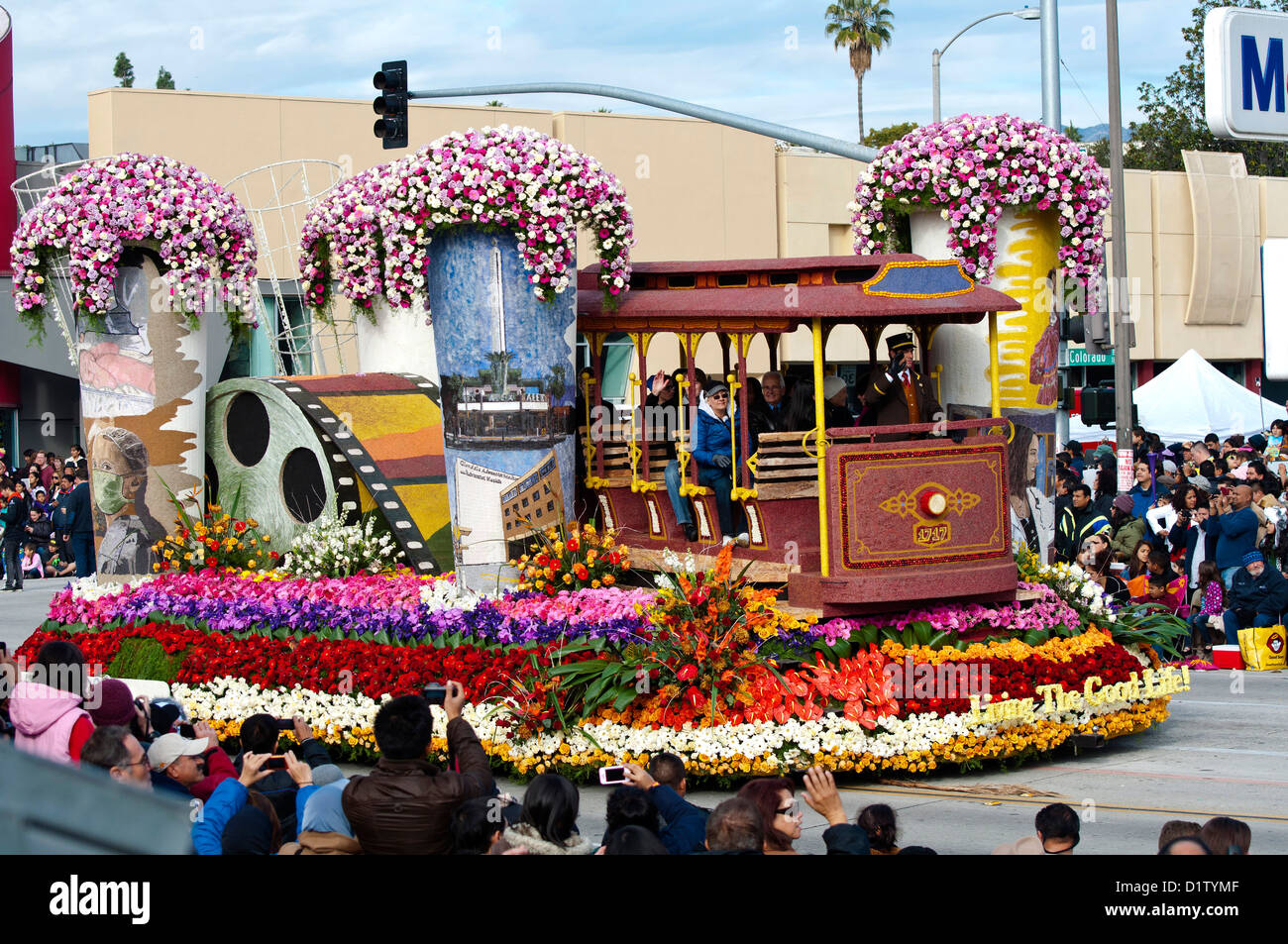 Rose parade float hi-res stock photography and images - Alamy