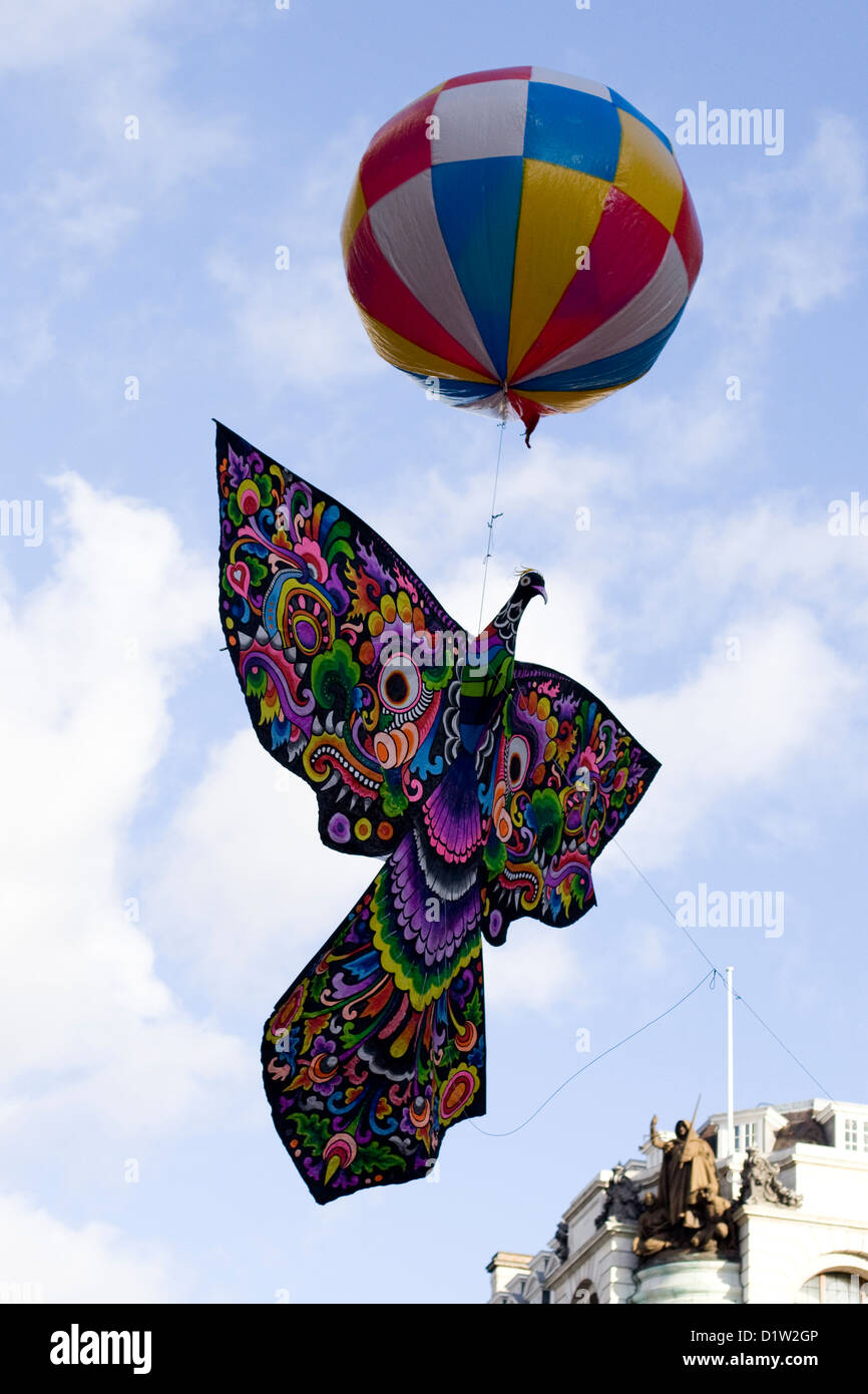 Funny kites hi-res stock photography and images - Alamy
