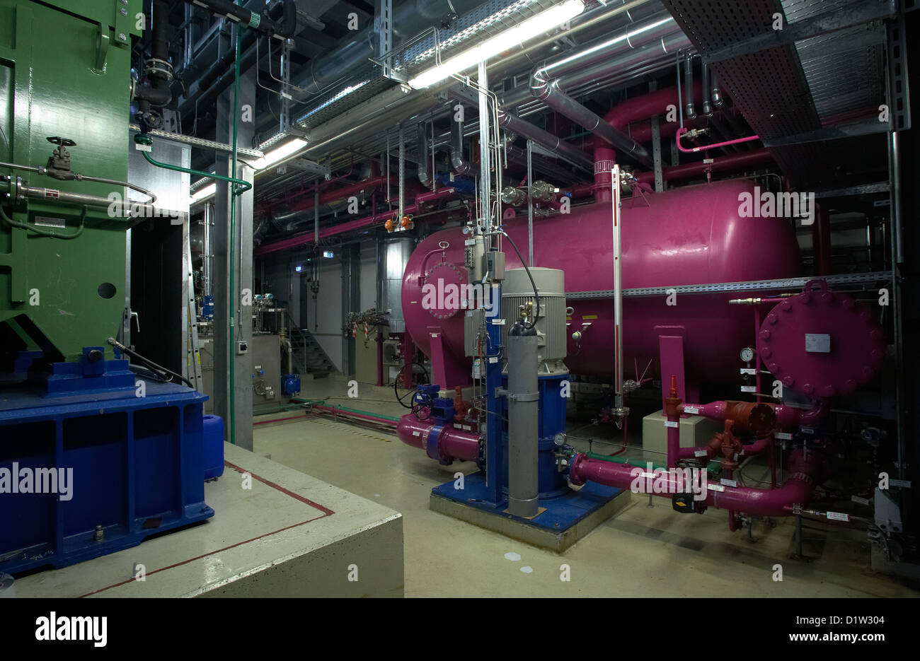 Kalina cycle hi-res stock photography and images - Alamy