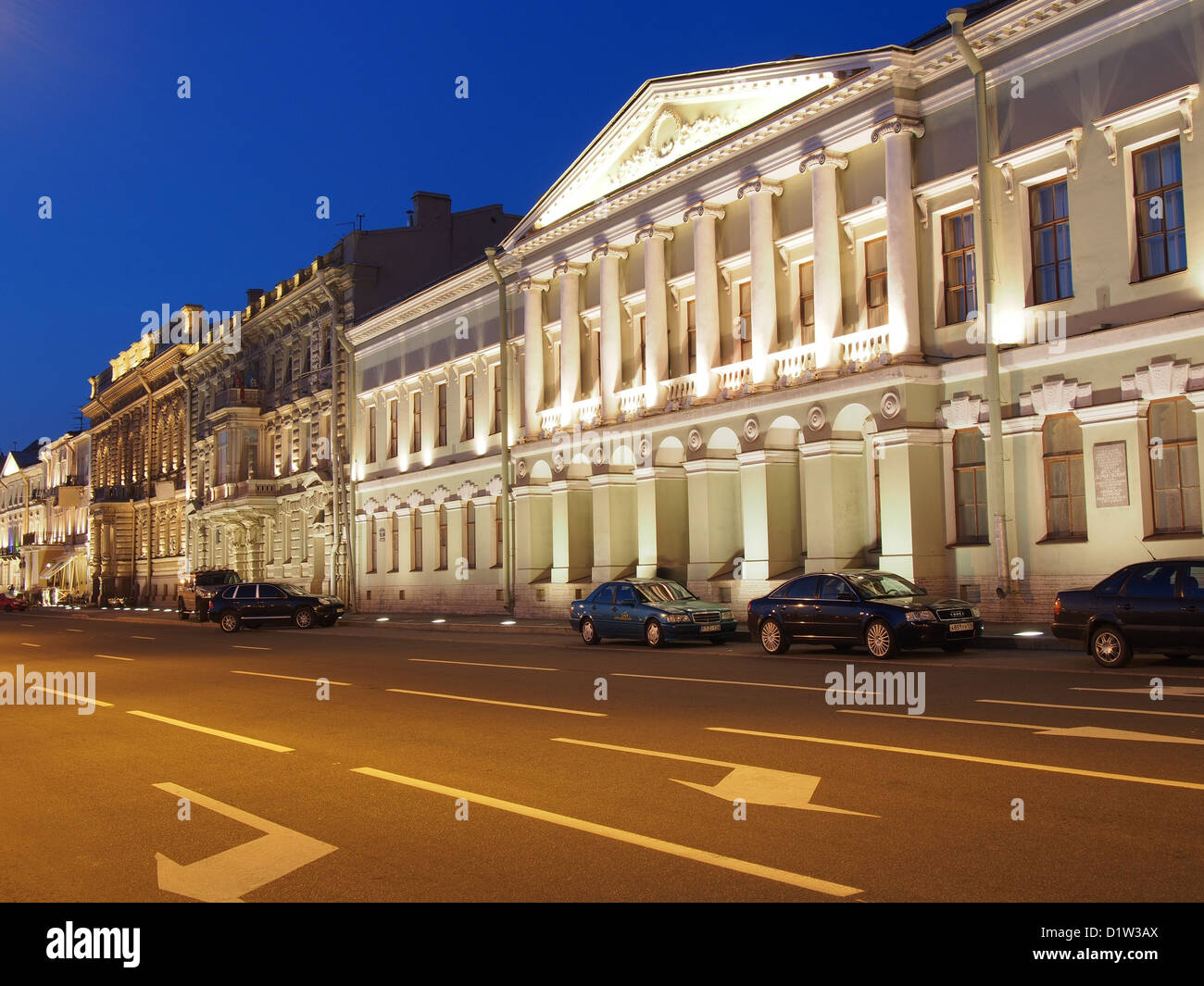 The english embankment hi-res stock photography and images - Alamy