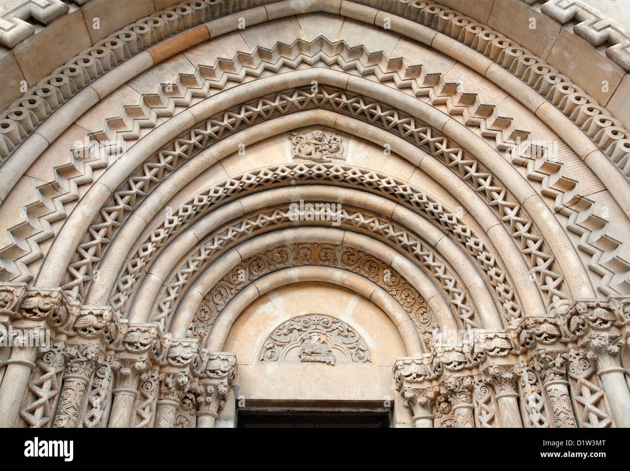 Romanesque church portal hi-res stock photography and images - Alamy