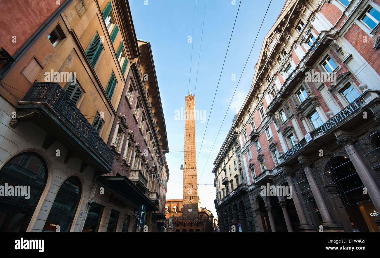 The Asinelli Tower, Bologna Stock Photo - Alamy