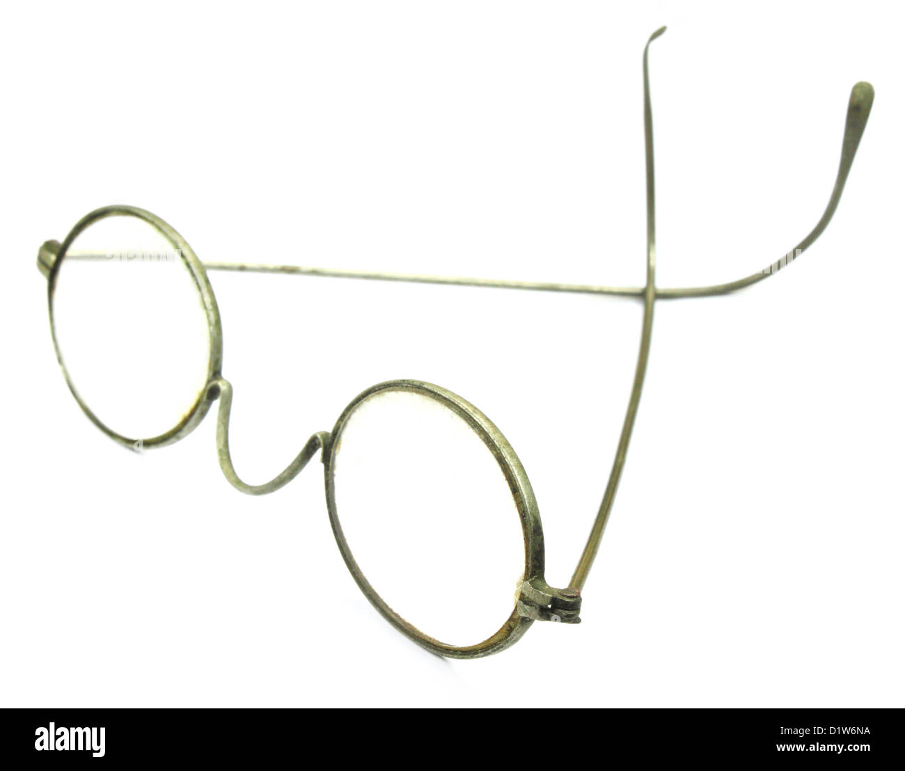 Old pair of spectacles hi-res stock photography and images - Alamy