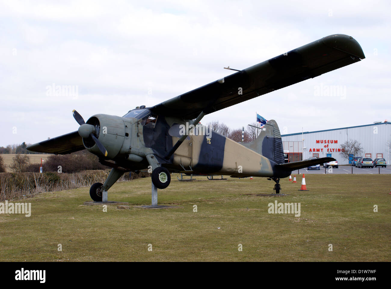 DE - HAVILLAND CANADA DHC-2 BEAVER SINGLE ENGINE PRATT & WHITNEY CANADA ...