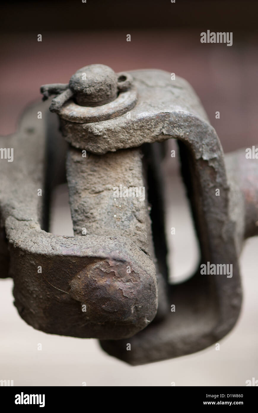 Aged train linkage made of sturdy steel Stock Photo - Alamy