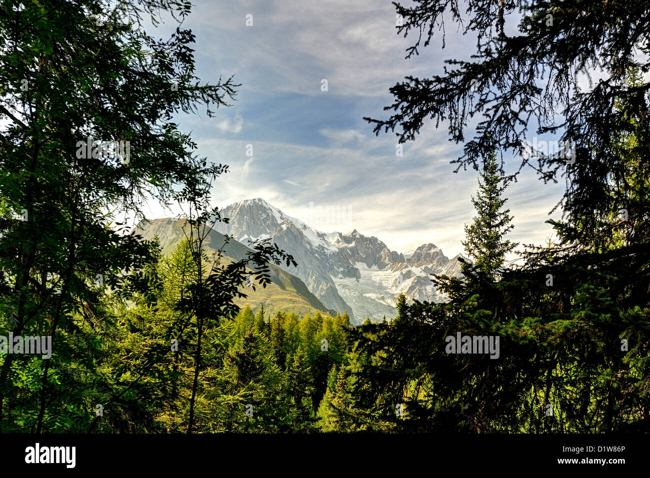 Italia alps hi-res stock photography and images - Alamy