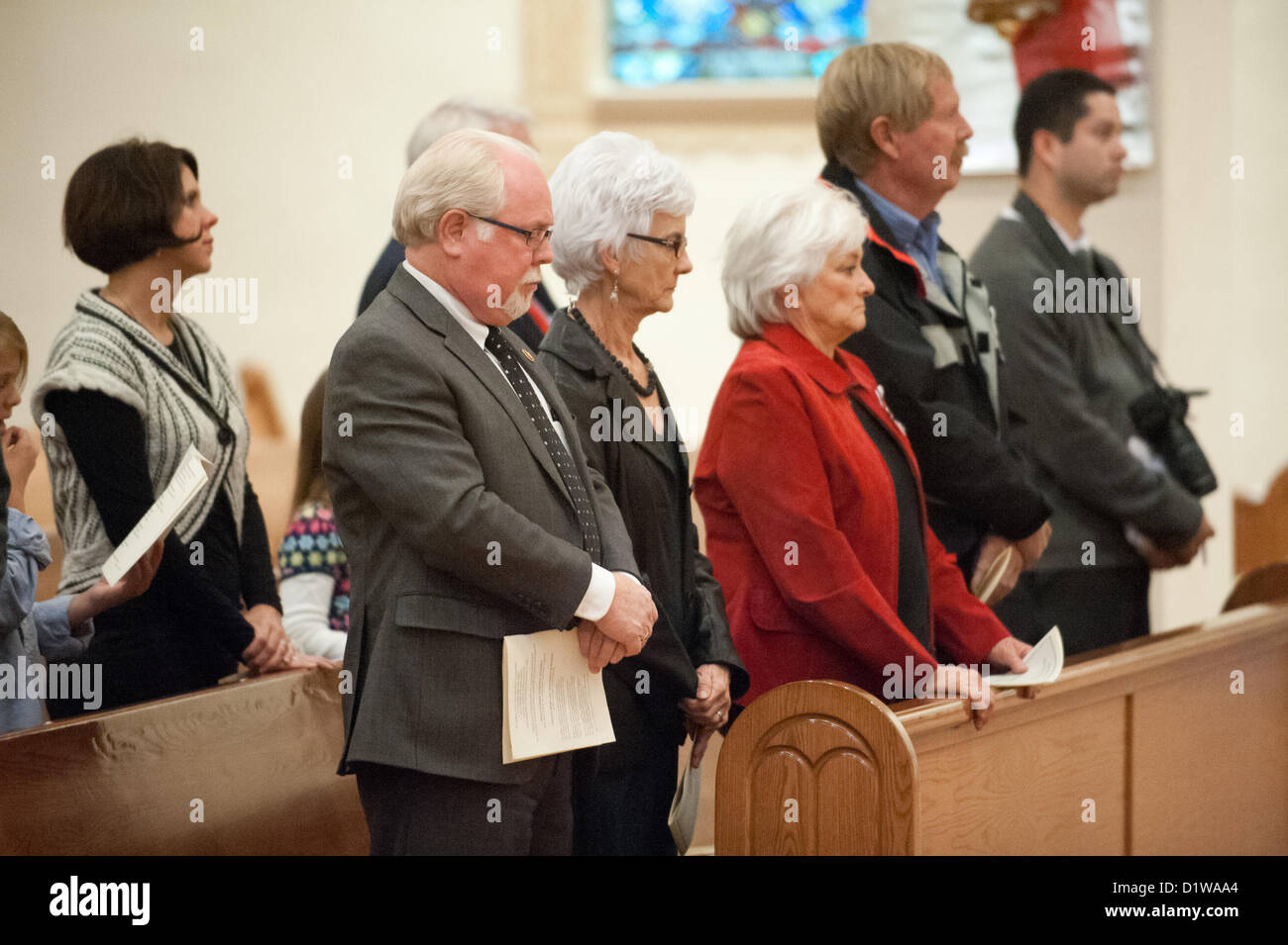 Jan. 6, 2013 - Tucson, Arizona, U.S - Rep. RON BARBER (D-Ariz.), left ...