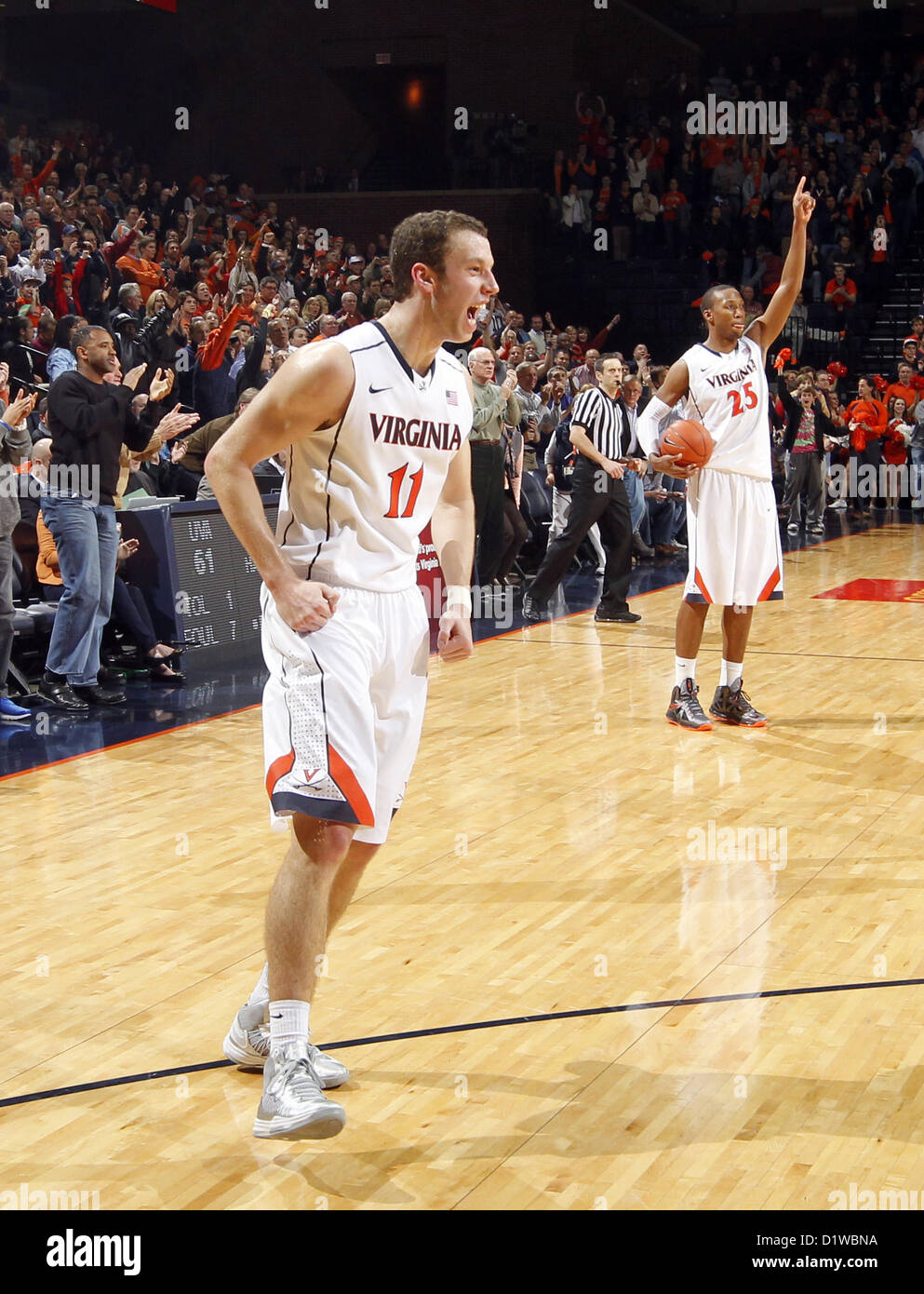 Jan. 6, 2013 - Charlottesville, Va, USA - Virginia forward Evan Nolte ...