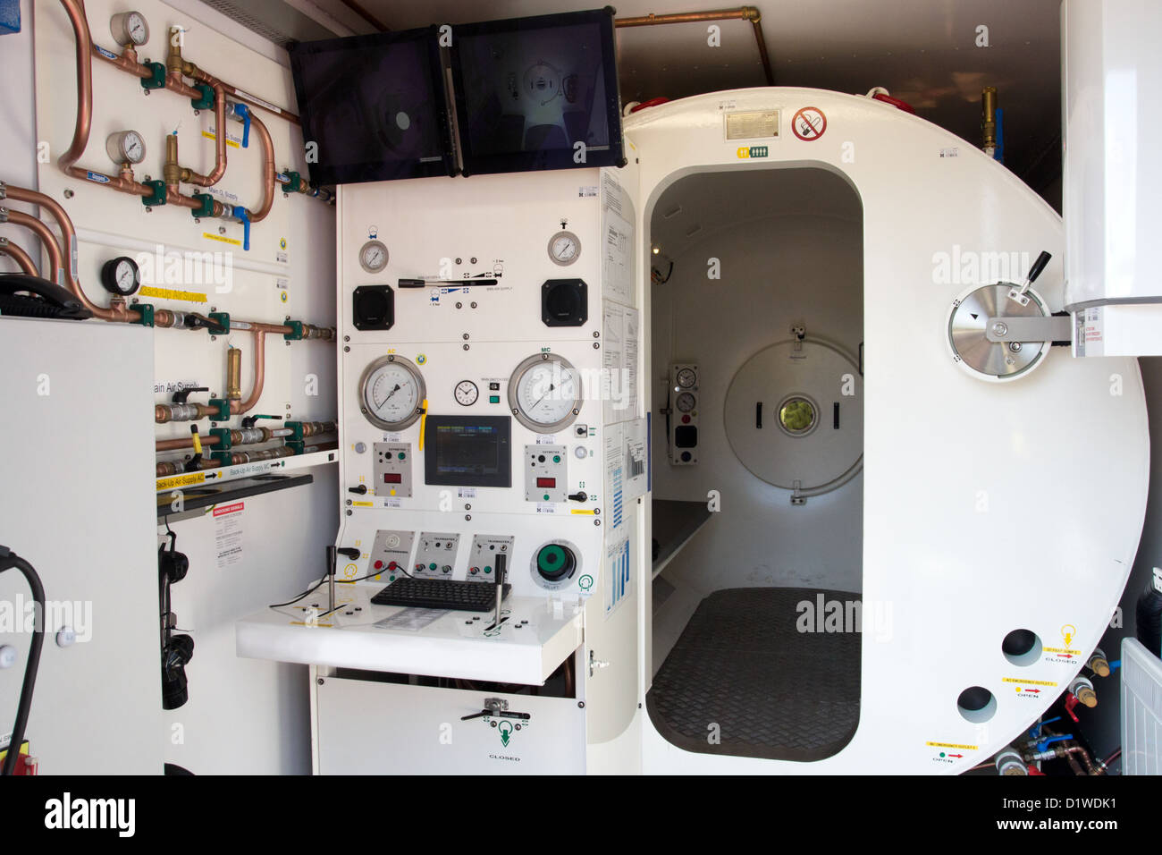 Control chamber hi-res stock photography and images - Alamy