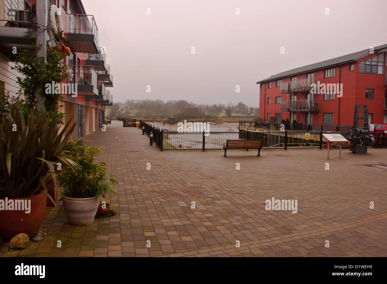 New riverside development hi-res stock photography and images - Alamy