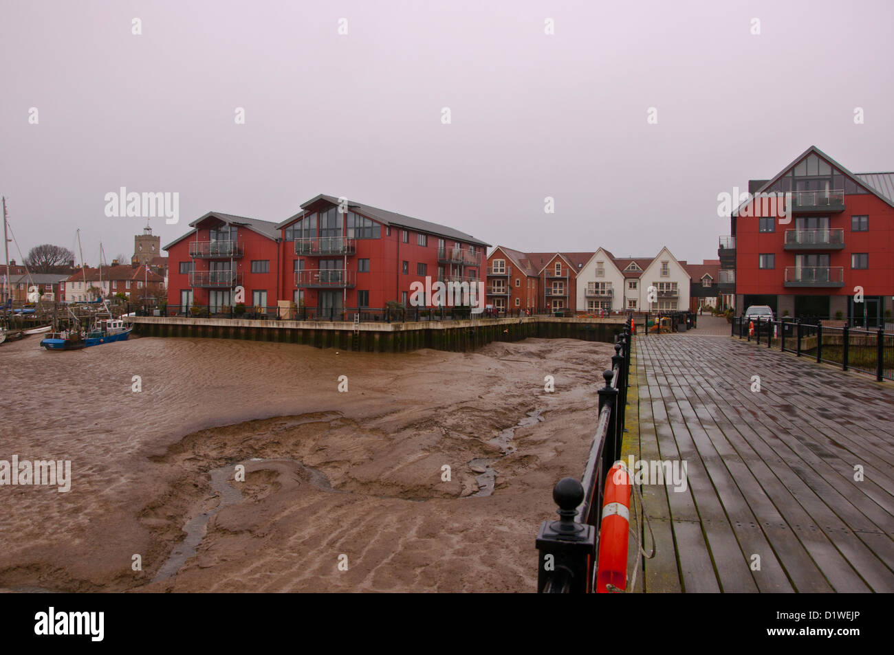 New riverside development hi-res stock photography and images - Alamy
