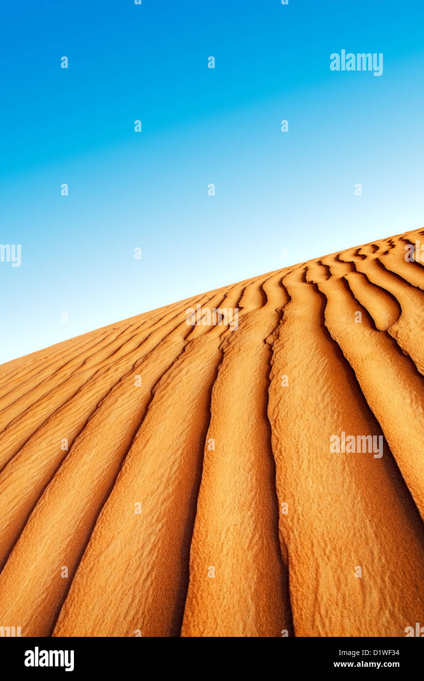 A view of the rolling sand dunes of the Arabian desert Stock Photo - Alamy
