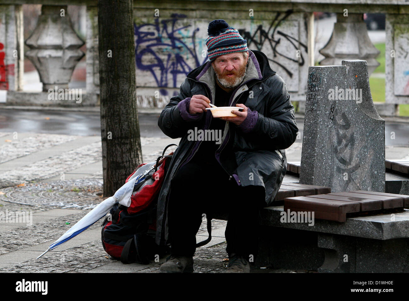 Homeless Man Eating High Resolution Stock Photography and Images - Alamy