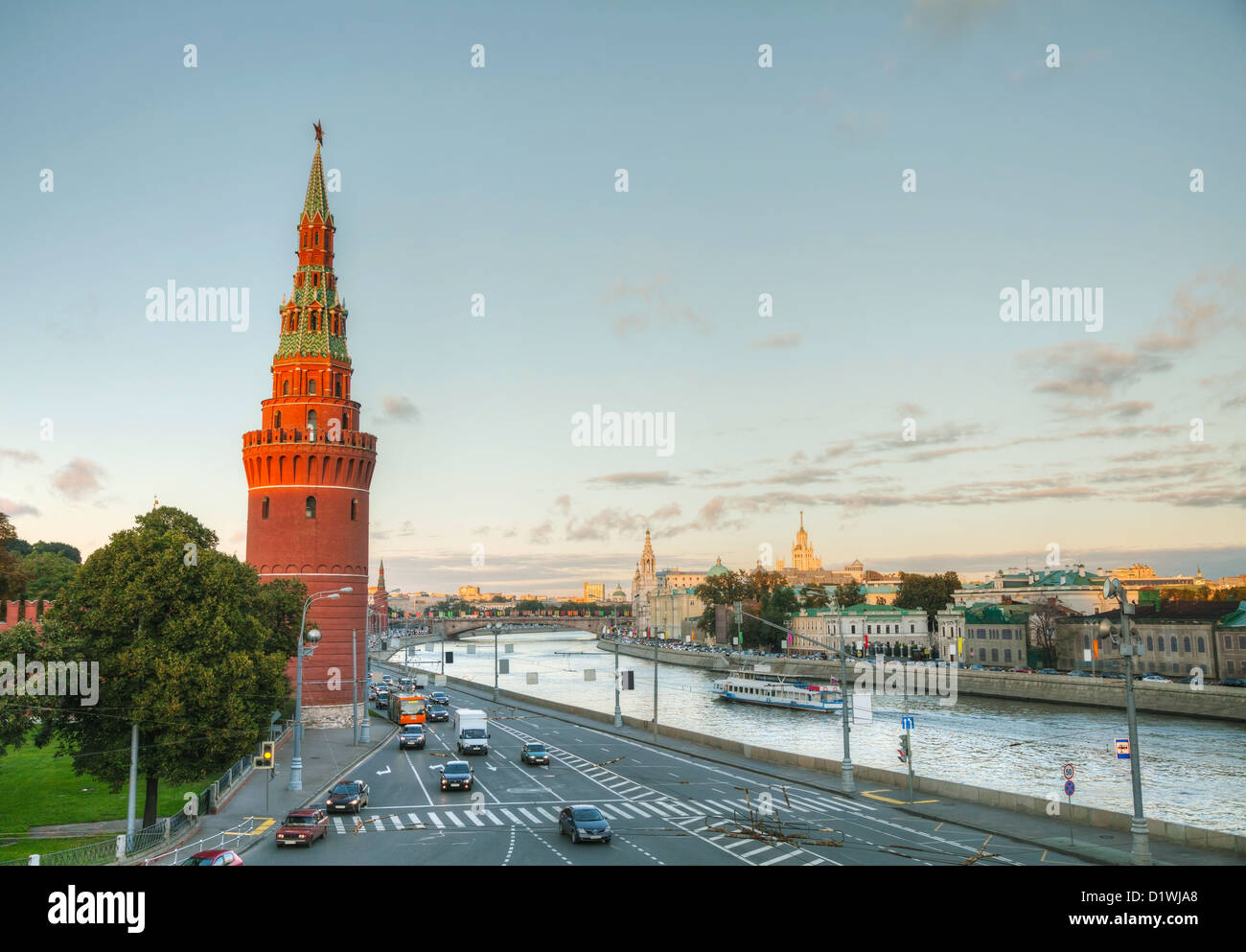 Downtown moscow hi-res stock photography and images - Alamy