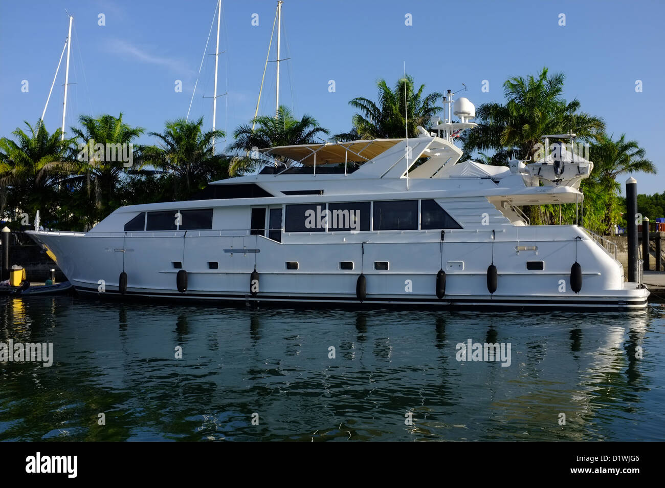 Large Ocean Going Yacht High Resolution Stock Photography and Images ...