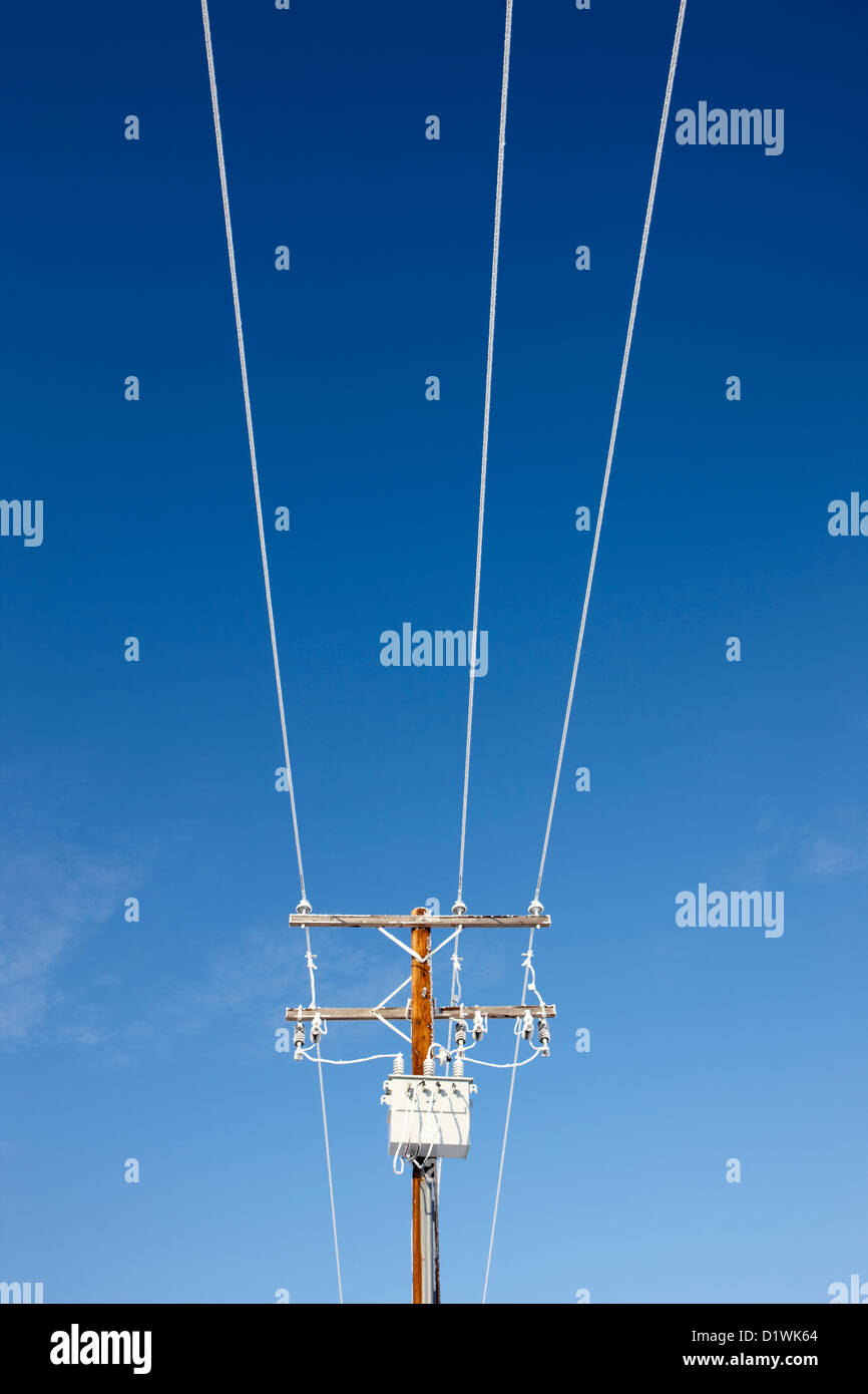 Overhead Transmission Lines High Resolution Stock Photography and ...