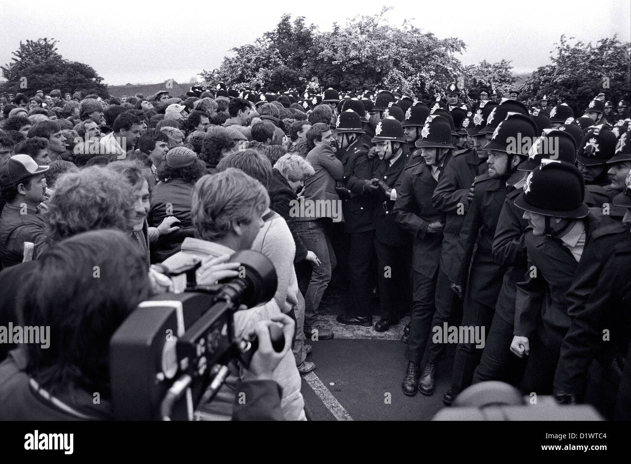 Miners’ strike of 1984 hi-res stock photography and images - Alamy