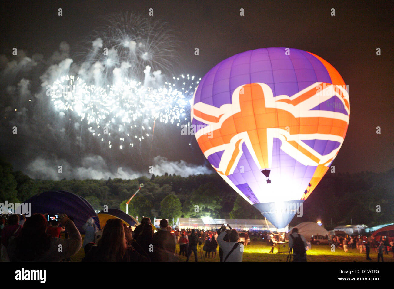 Bristol International Balloon Fiesta Night Glow Stock Photo - Alamy