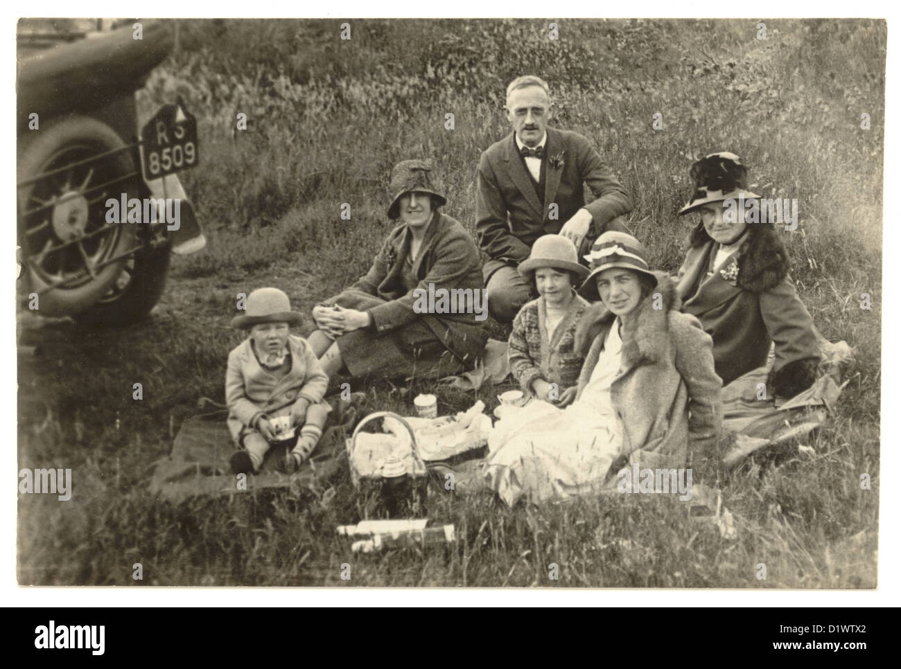 1920s family car hi-res stock photography and images - Alamy