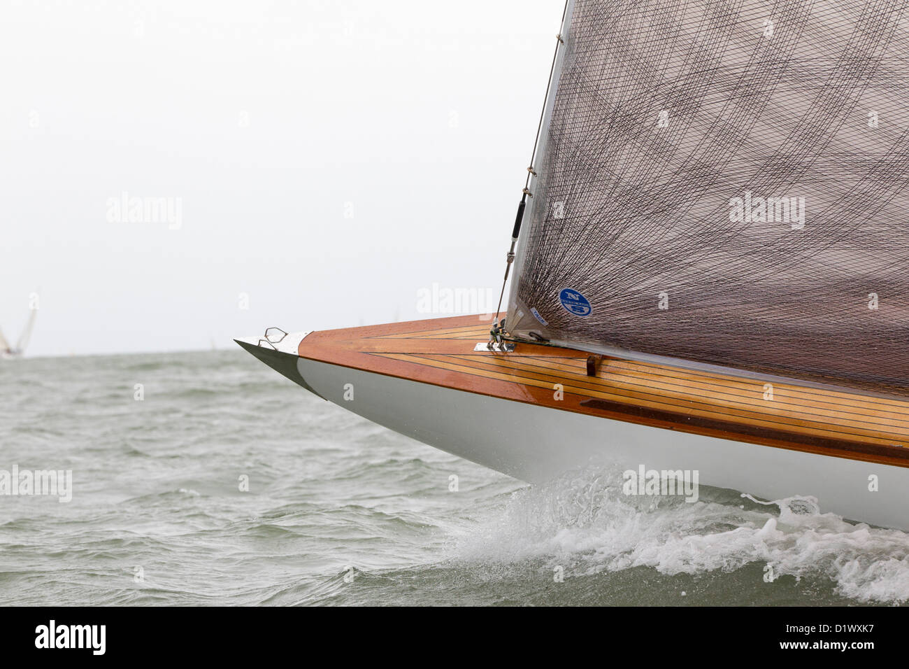 6 metre waves uk hi-res stock photography and images - Alamy