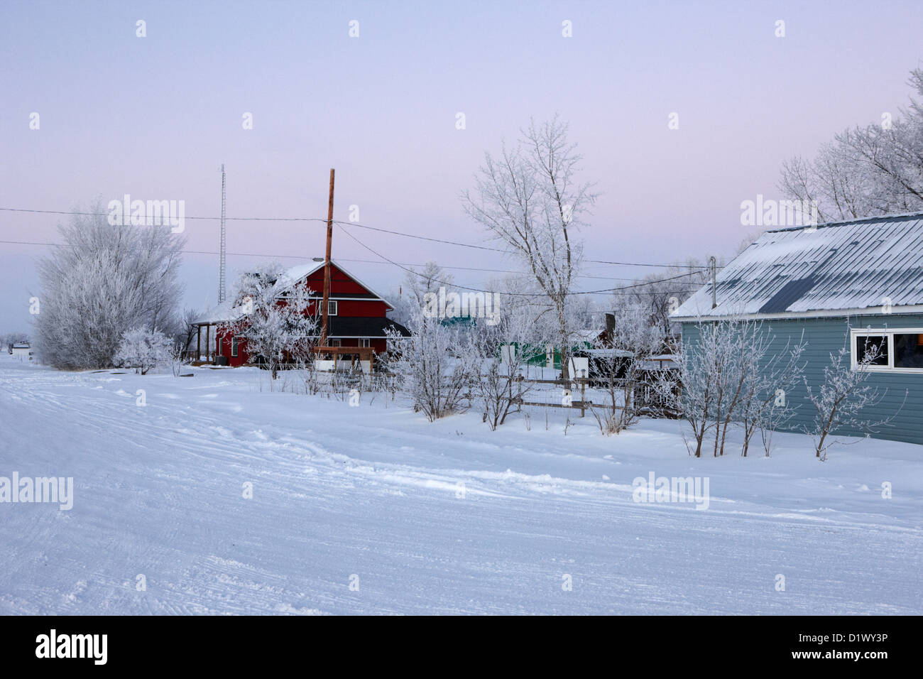 Rural canada houses snow hi-res stock photography and images - Alamy