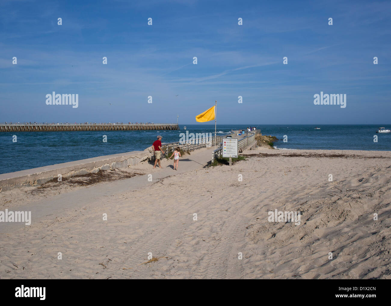 Fishing at Sebastian Inlet on the East coast of Florida Stock Photo - Alamy