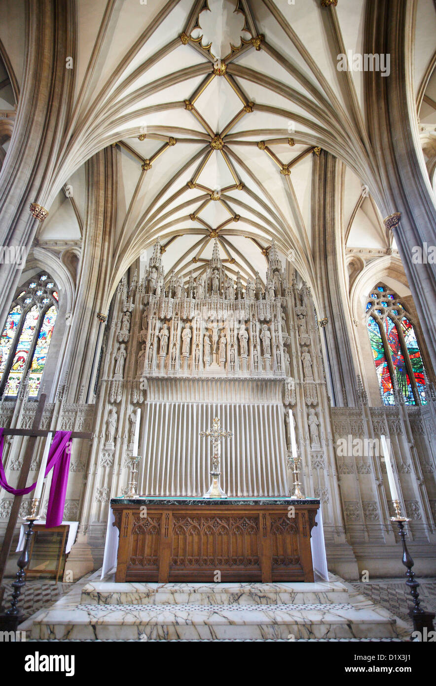 Bristol cathedral aisle hi-res stock photography and images - Alamy