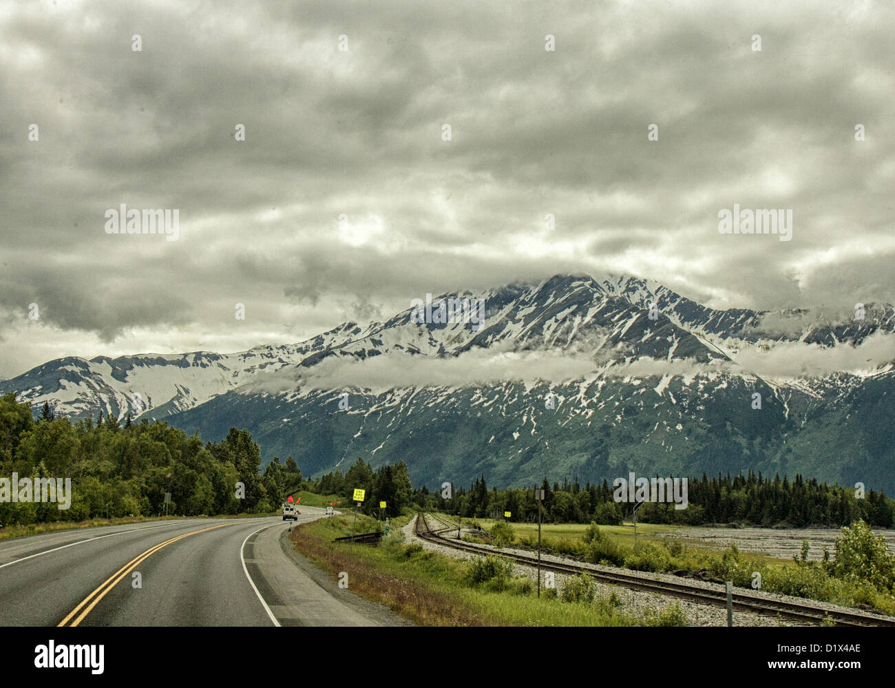 Alaska turnagain arm alaska railroad hi-res stock photography and ...