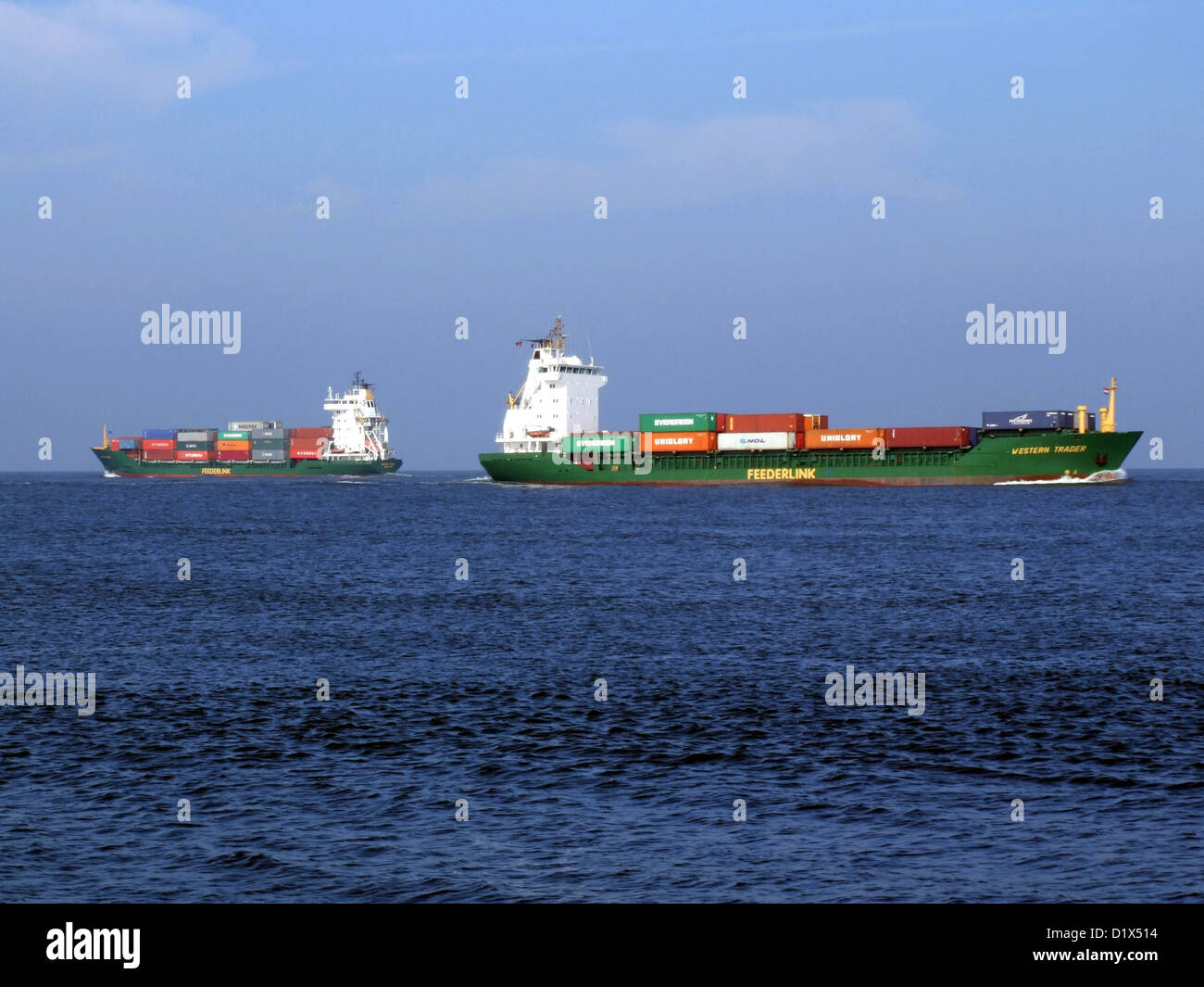 Trader ships hi-res stock photography and images - Alamy