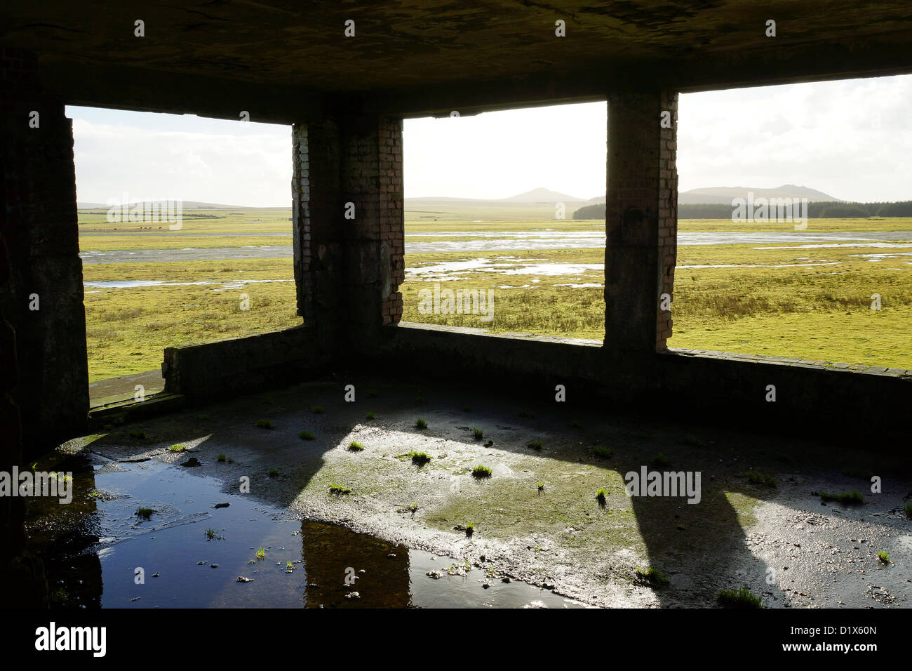 WW2 Control Tower at RAF Davidstow Moor, Cornwall, UK Stock Photo - Alamy