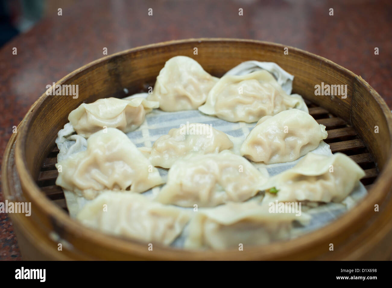 Gyoaza hi-res stock photography and images - Alamy