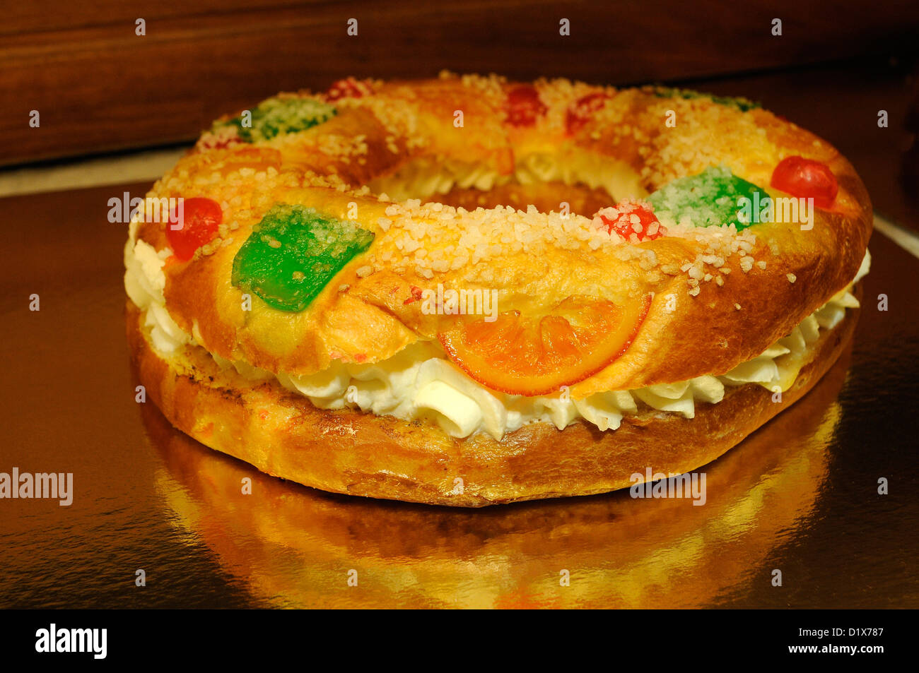 Kings cake hi-res stock photography and images - Alamy