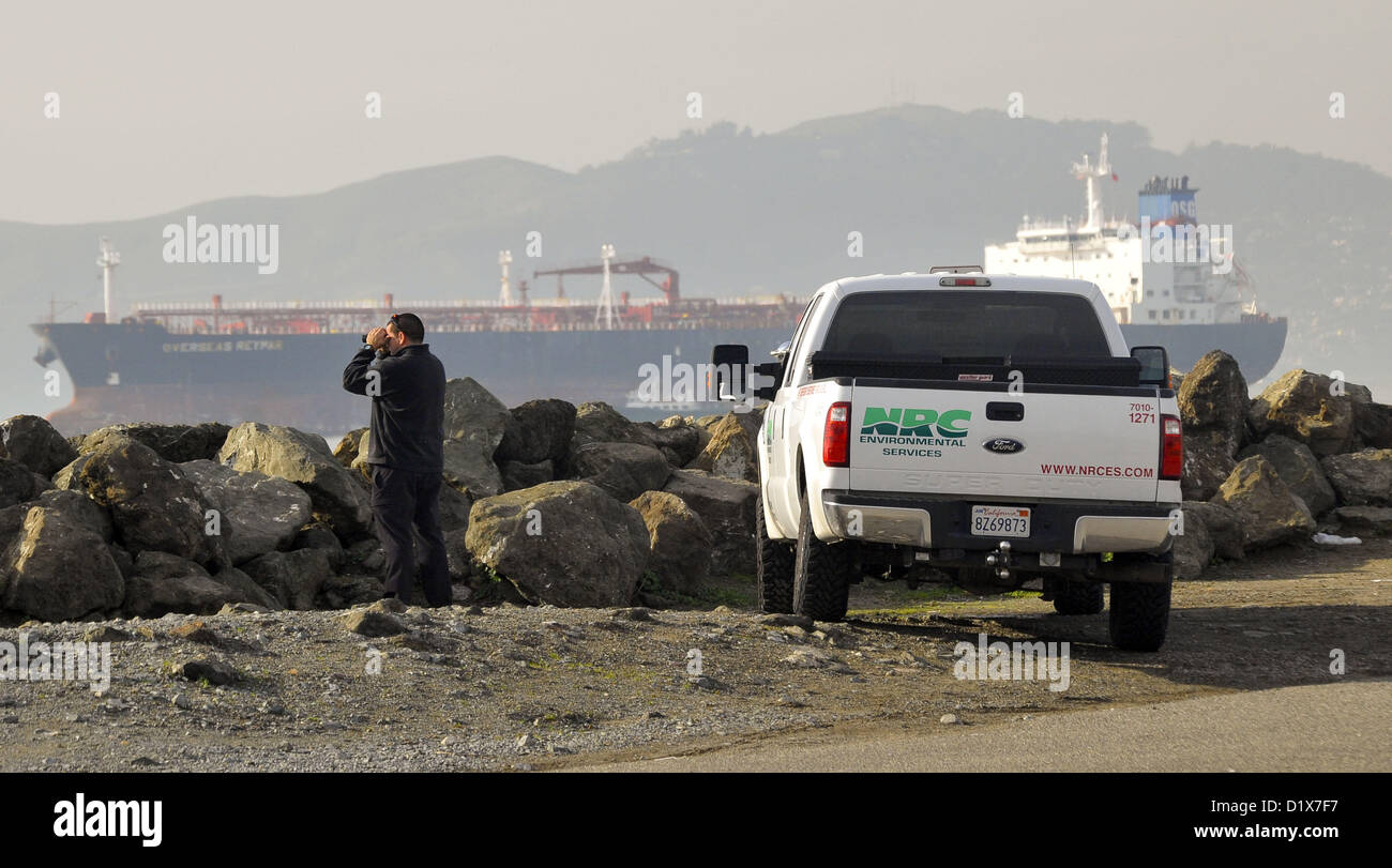Oil tanker san francisco bay hi-res stock photography and images - Alamy