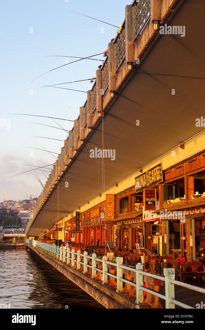 Restaurant fishermen istanbul hi-res stock photography and images - Alamy