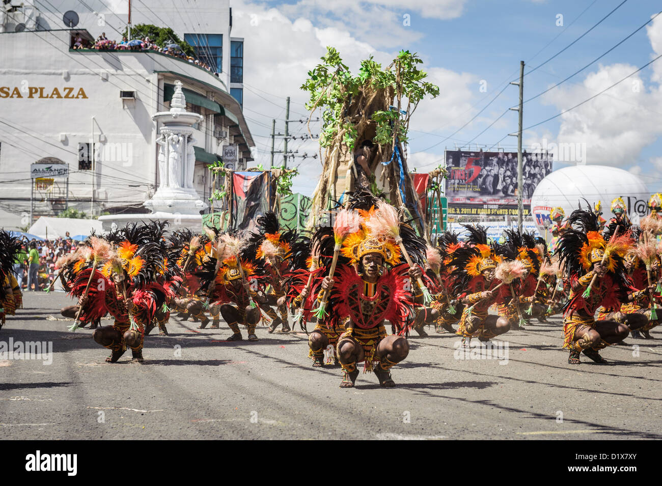 Participants of the dance contest during the celebration of Dinagyang ...