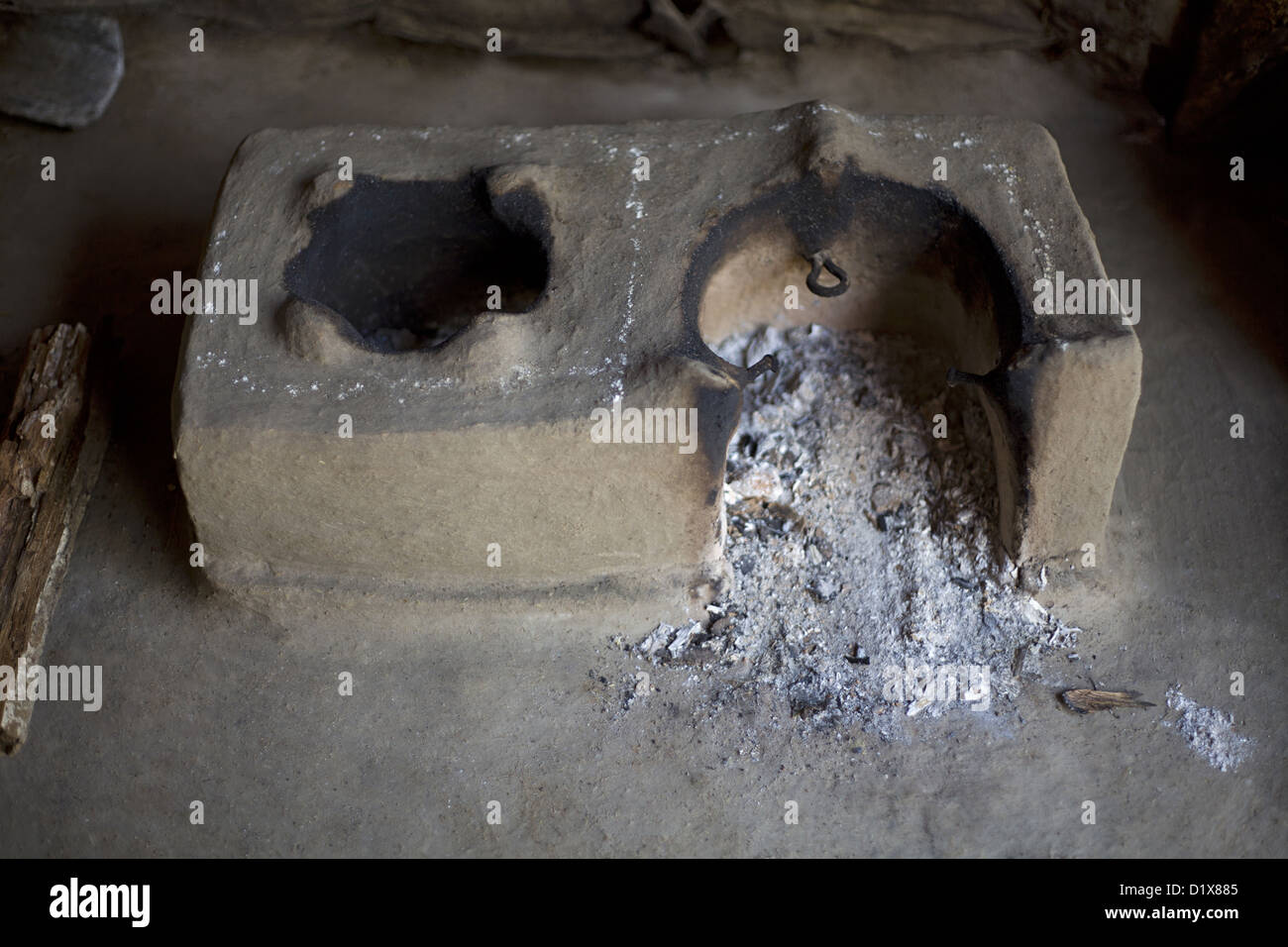 Bricks chulha hi-res stock photography and images - Alamy