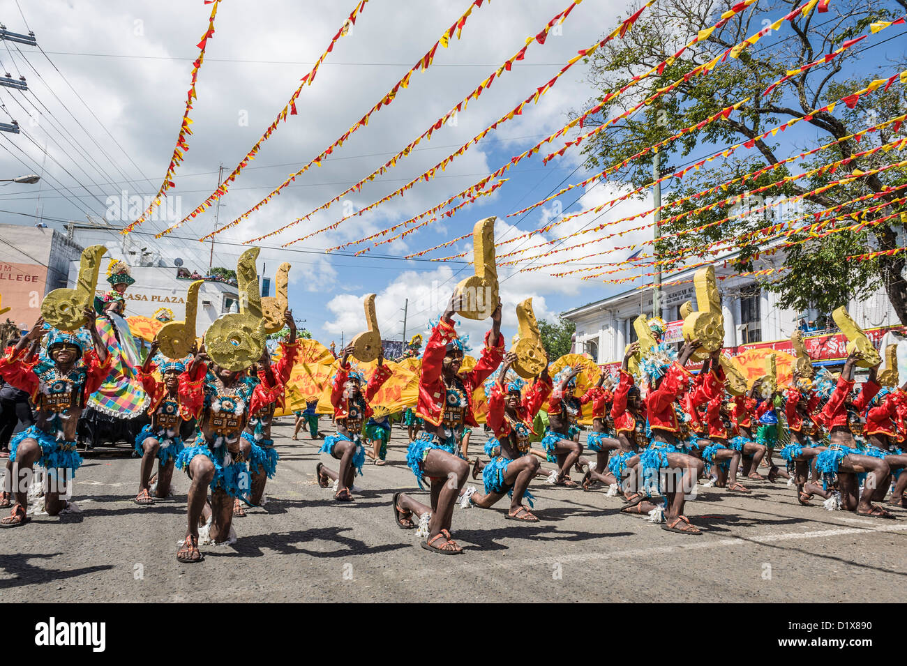 Participants of the dance contest during the celebration of Dinagyang ...