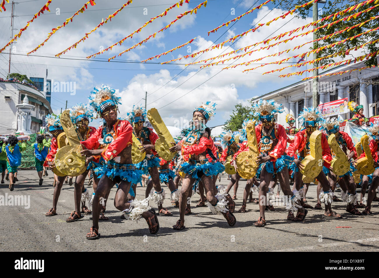 Participants of the dance contest during the celebration of Dinagyang ...