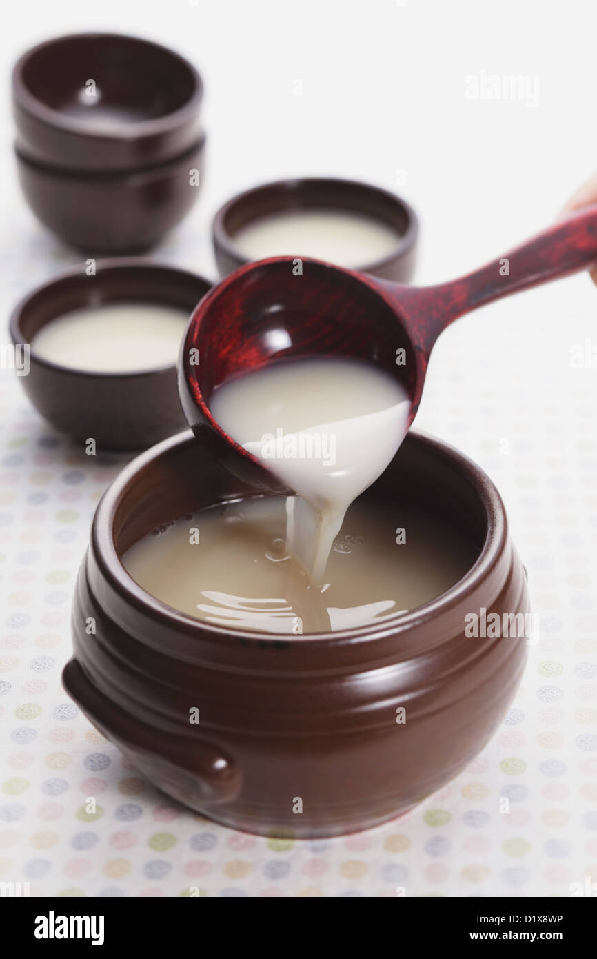 Makgeolli, korea hi-res stock photography and images - Alamy