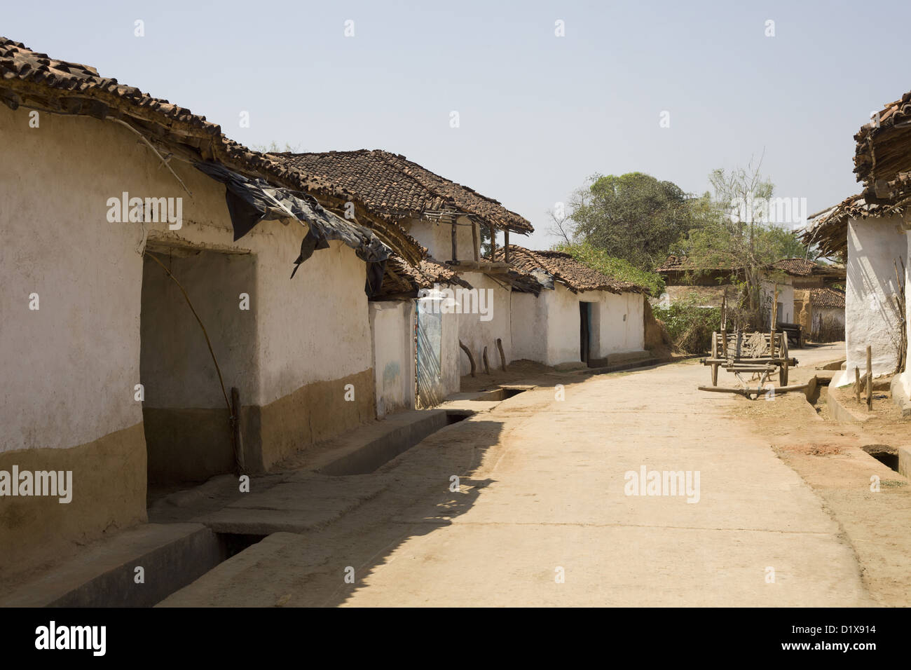 Gond Tribe Stock Photos & Gond Tribe Stock Images - Alamy